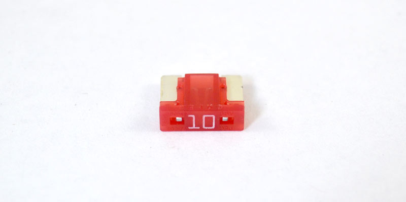 FU089010 | Low Profile Mini 10 Amp Blade Fuse Red